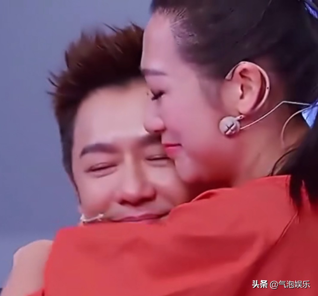 Dislikes Jay Chou's shortness, but never confines her four children in five years. Count Jiang ...