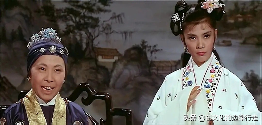 Talk about the movie "Three Smiles", but not about Tang Bohu, but ...