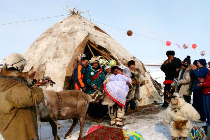Russian Chukchi people retain the ancient way of group marriage - iNEWS