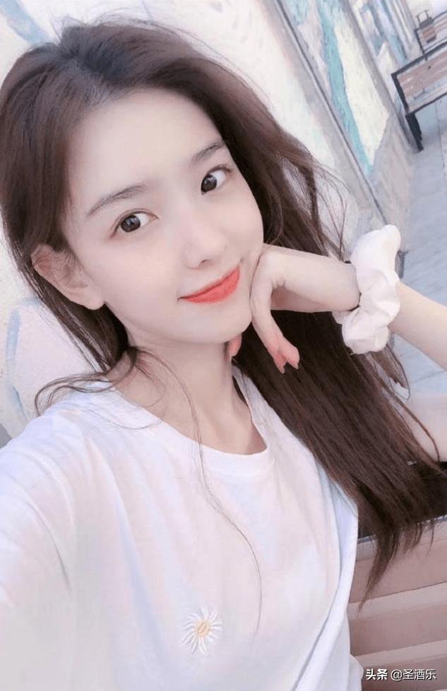 Sun Ning and Wang Sicong's love-hate entanglement, the two chat records, laugh yue - iNEWS