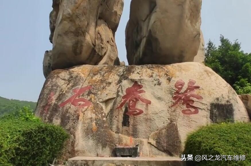 Dongping town travel guide, pineapple buns really have pineapples ...