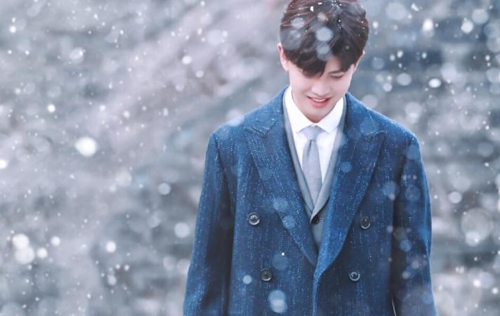 Ren Jialun, who is not a college graduate, got married at an early age ...