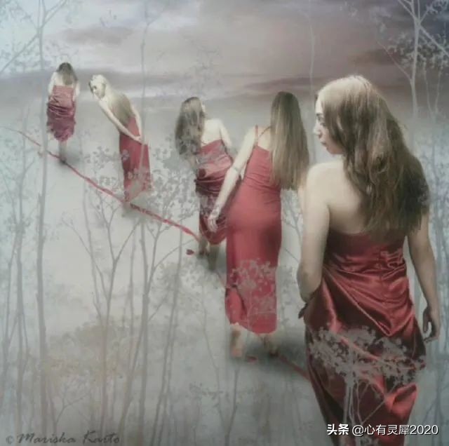 Her body photography fully shows the feminine beauty, full of texture ...