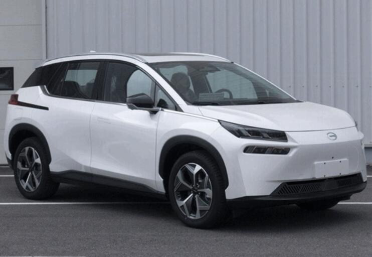 700 kilometers of battery life, lifetime warranty, GAC Aeon V super ...