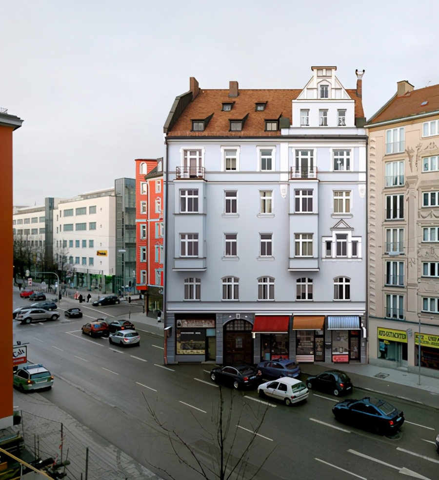 The "designer" weird inverted building makes people laugh, do you want ...