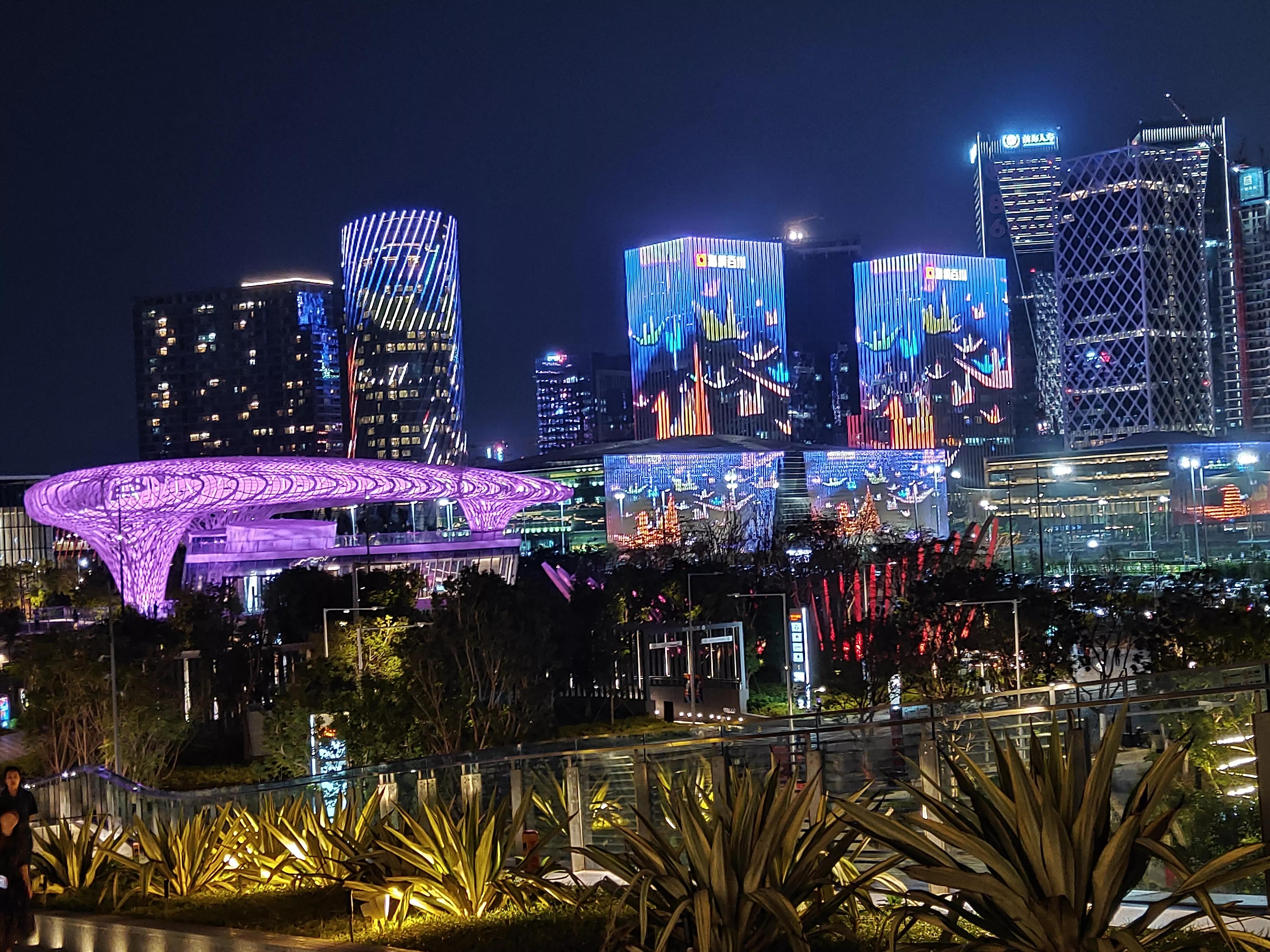 Come to Shenzhen Happy Harbor to see the Ferris wheel - iNEWS