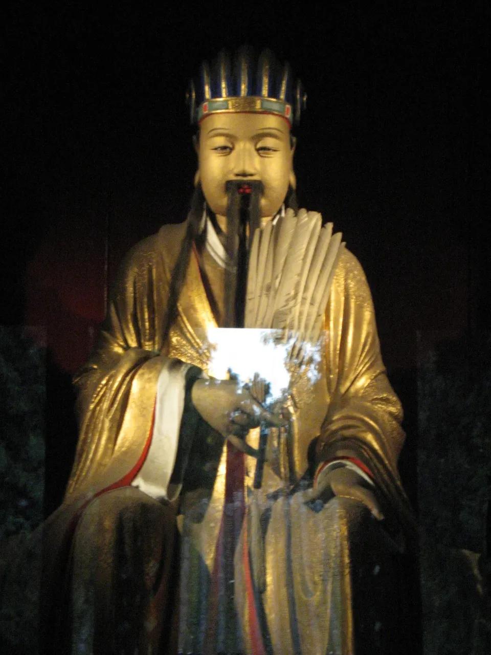 "80" Xu Yukun cycling around the world story series - iNEWS