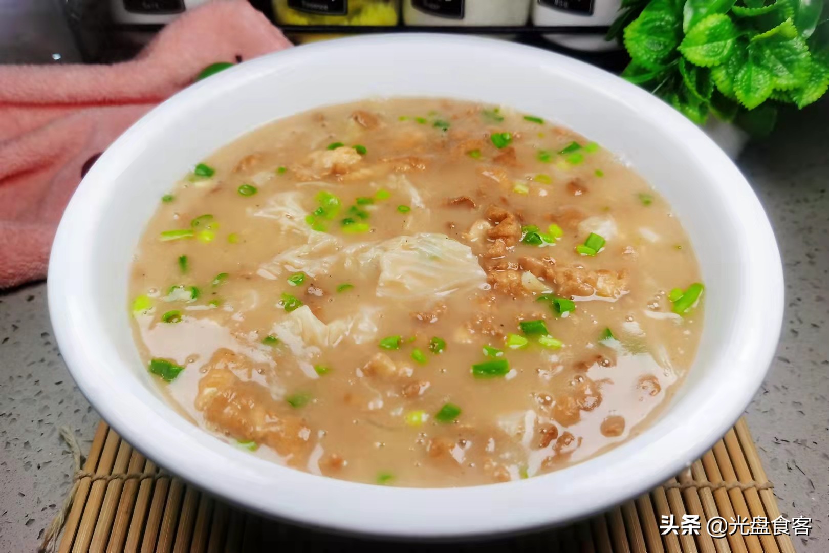 In autumn, make more of this soup for your family to drink, it is ...