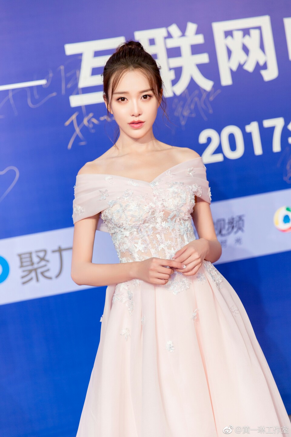 Huang Yilin, beautiful pictures - iNEWS