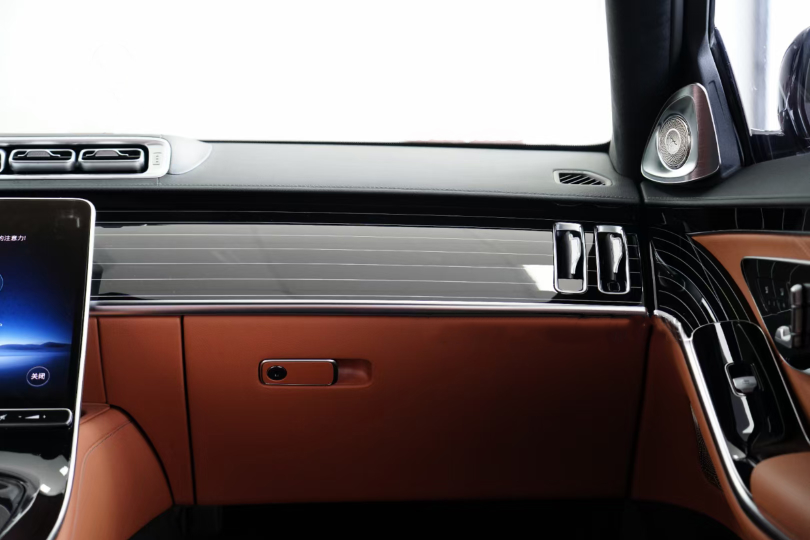 2021 Maybach S480 modified S680 exterior interior, bringing luxury to a whole new level - iNEWS