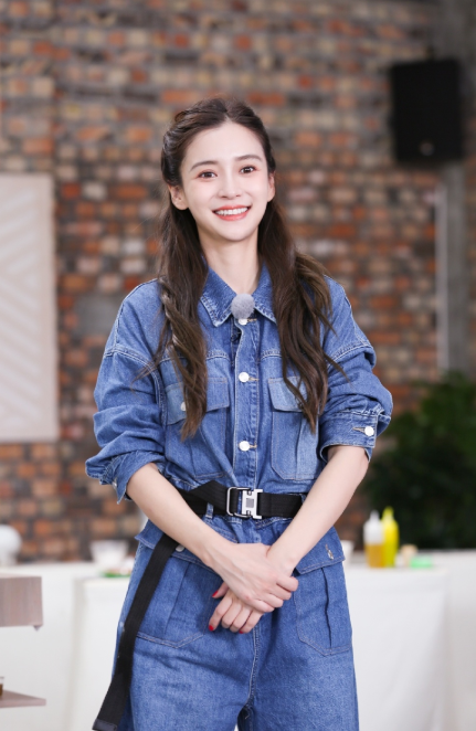 Why is Yang Ying Dior's darling? Seeing her wearing a tulle skirt with ...