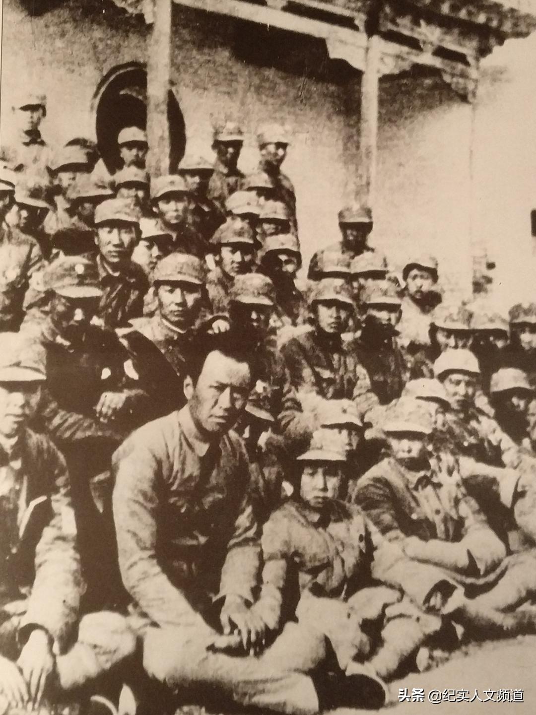 The Red Son on the Grassland, Dialogue with Ulanhu's Son Ukeli - iNEWS