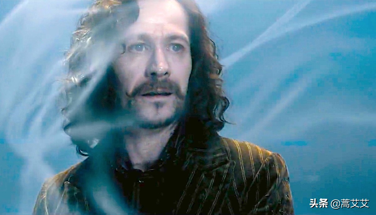 Harry Potter: What's behind the black curtain of the Department of ...