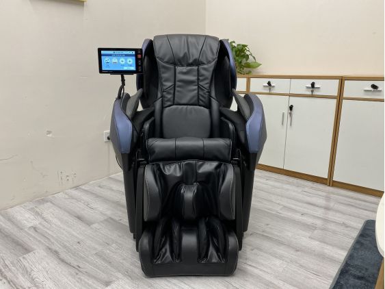Come and find out!Professional home massage chair Panasonic EP-MA100 - iNEWS