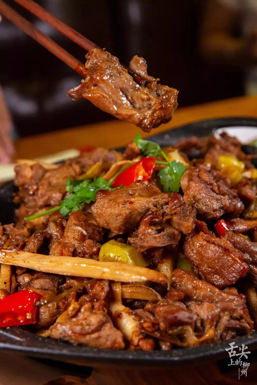 Guangxi's famous "Lemon Duck", hot and sour, is delicious! - iNEWS
