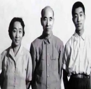 Lin Liheng's tortuous life: She is the alarm for the defectors of the ...