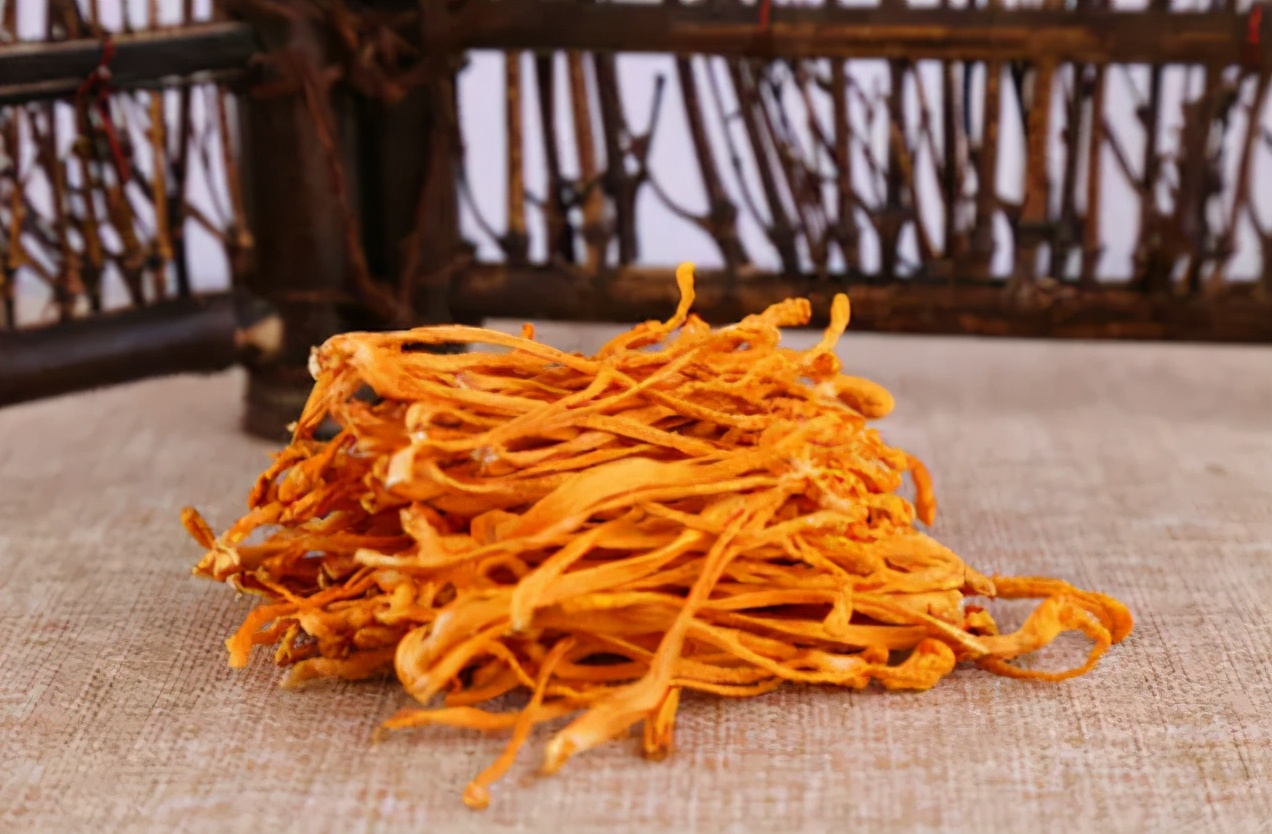 Thyroid nodules are caused by eating too much instant noodles?Doctor ...