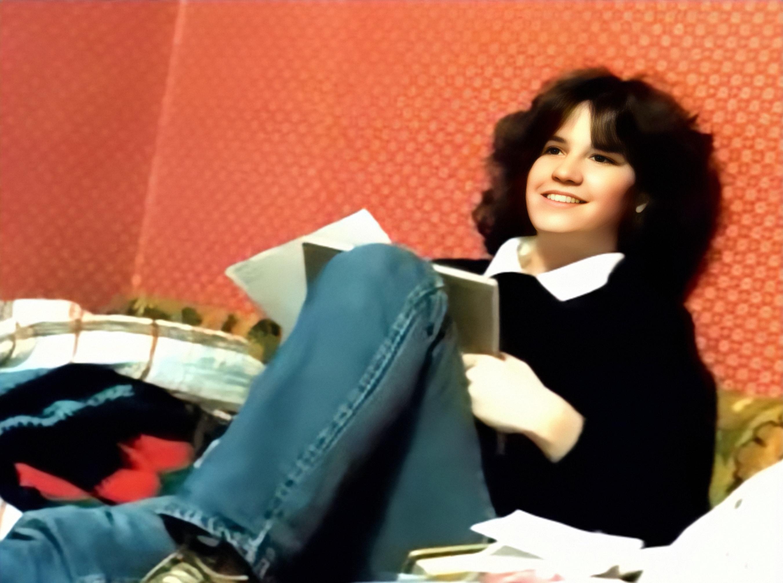 In 1990, a 24-year-old girl in the United States tragically died in her ...