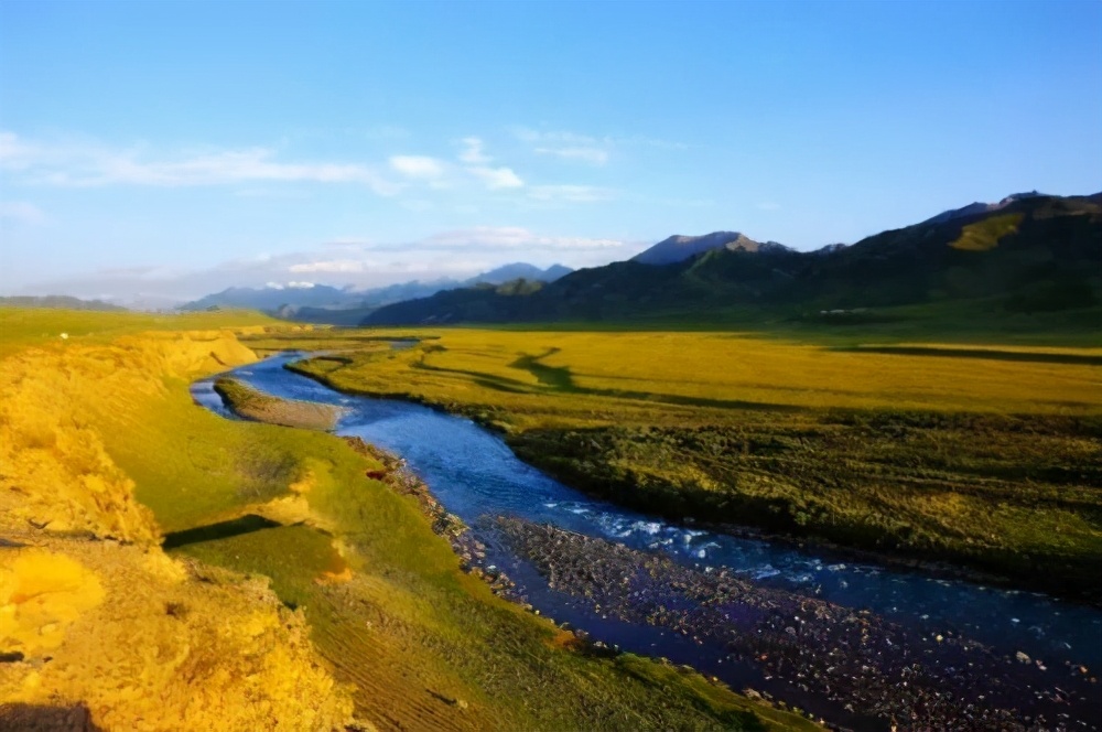A hidden munitions warehouse on the Shule River in the ancient city of ...