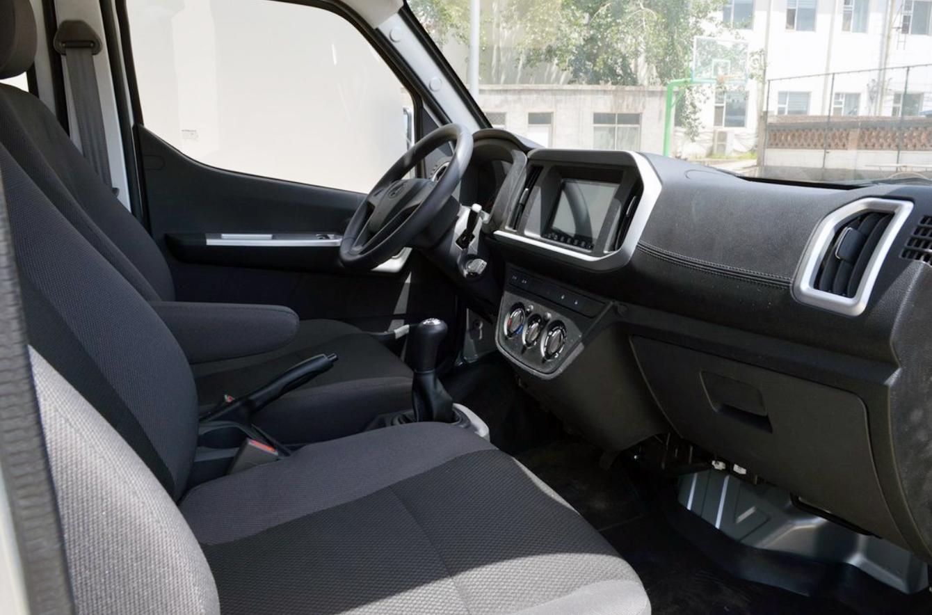 Changan Shenqi T30 will be launched, the appearance is very domineering ...