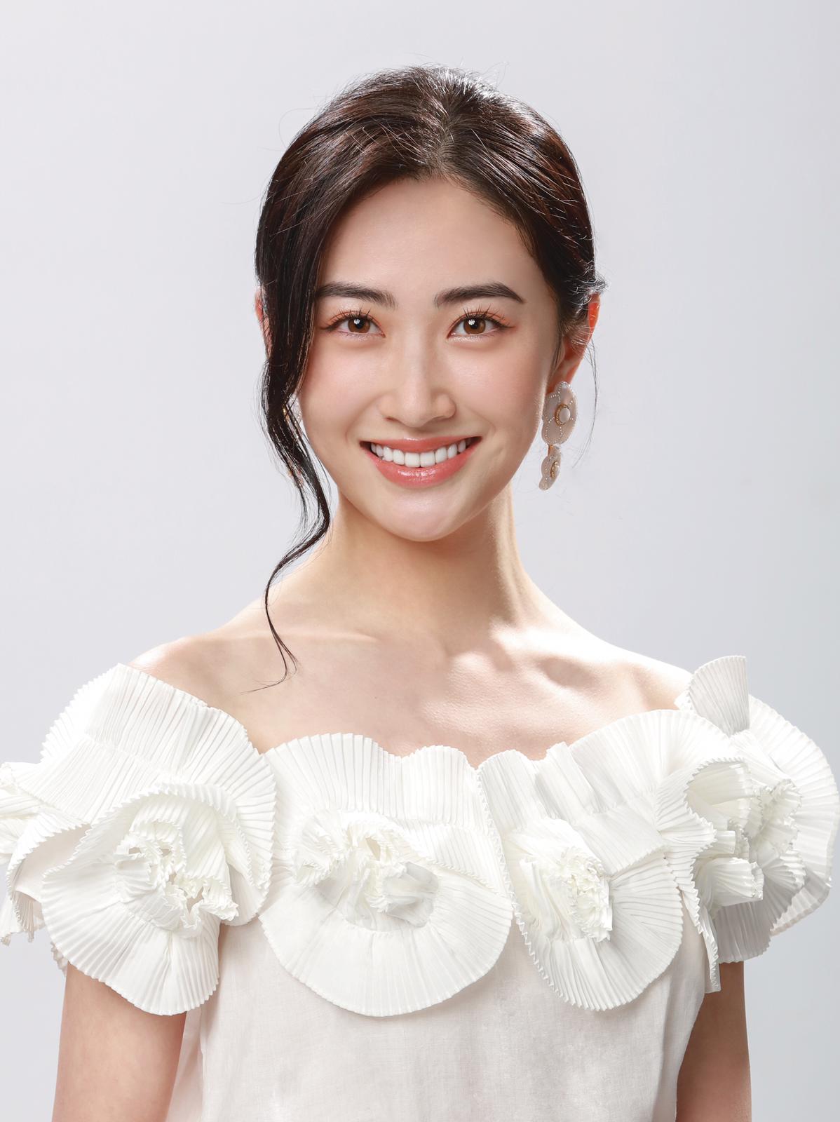 "Miss Hong Kong 2021" beauties set makeup image and swimsuit styling ...