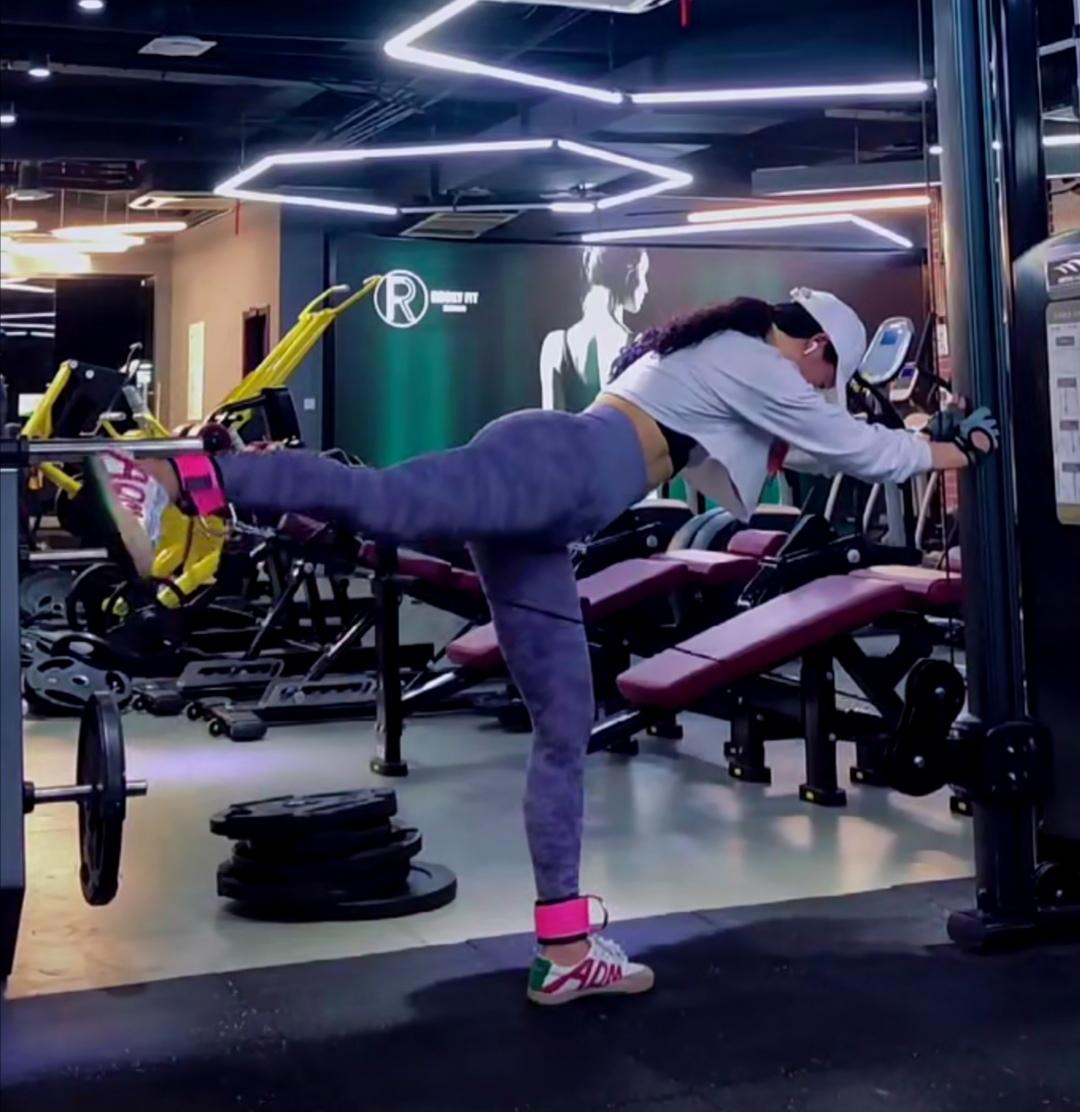 Fitness instructor Allison Lloyd: Make all women beautiful!4 actions to ...