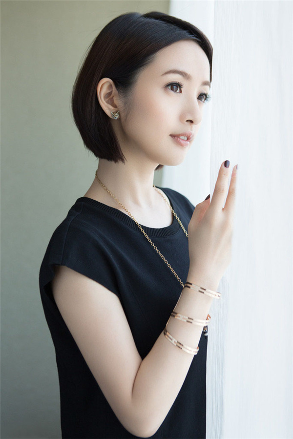 Taiwan media revealed that the 38-year-old Lin Ariel is pregnant and ...