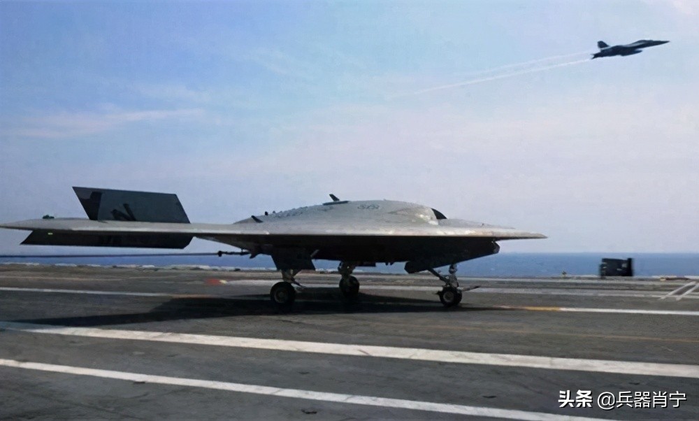 For the first time in the history of human aviation!U.S. drones refuel ...