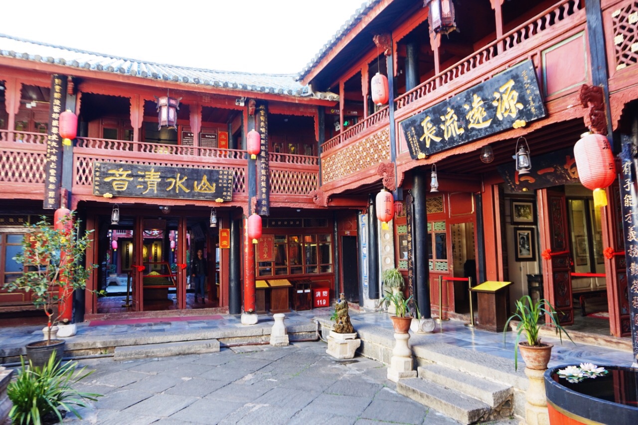 A "rich mansion" in Yunnan became popular, known as the "Pearl of the ...
