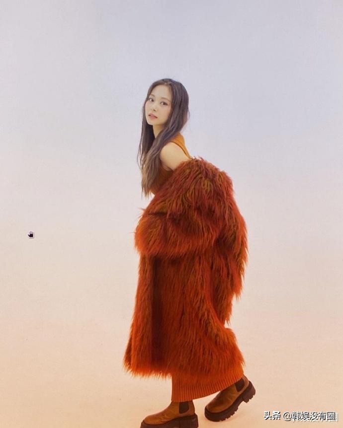 TWICE Zhou Tzuyu: Perfect puppet beauty, staged a uniform temptation ...