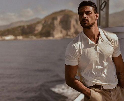 365 days of male god - iNEWS