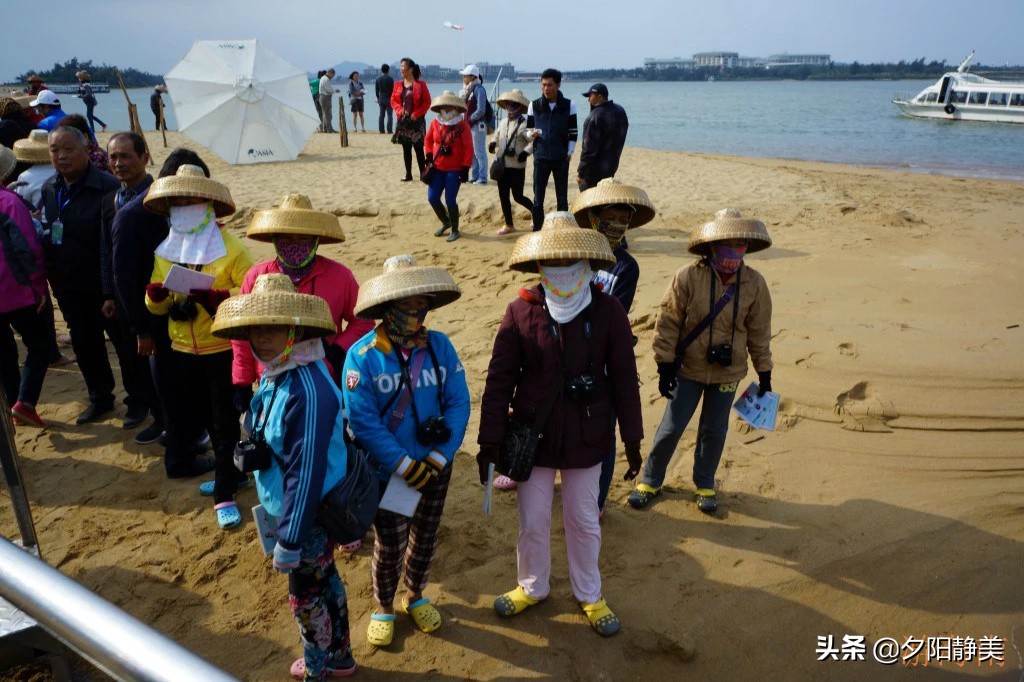 Visit Hainan's beautiful Yudai Beach and Wanquan River rafting, and ...