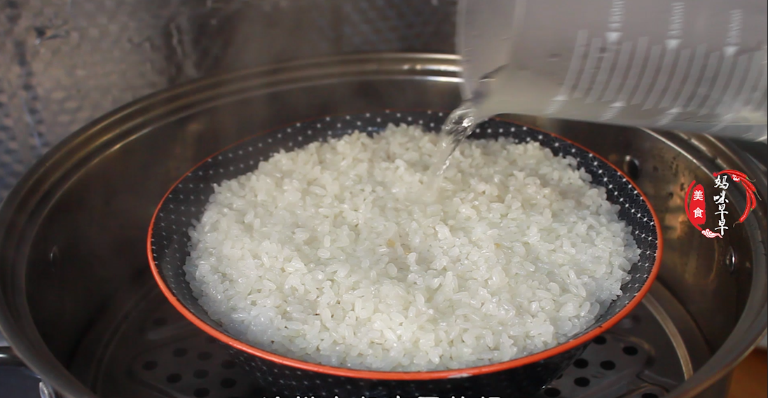 When making eight-treasure rice, remember the trick of "1 put and 2 ...