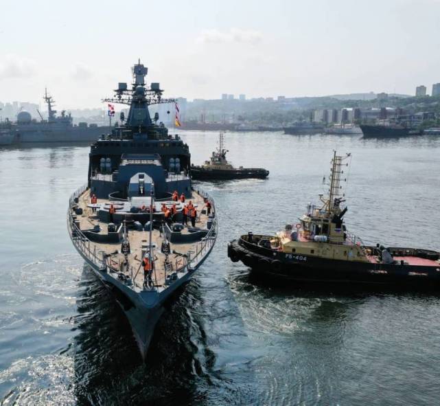 Russia is too slow to build new ships, and it is not fast to upgrade ...