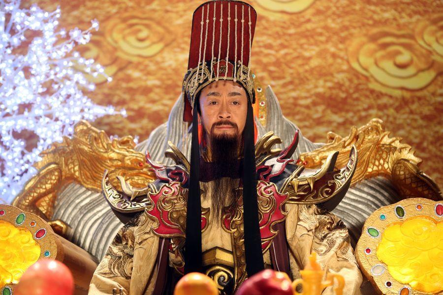 Yuanshi Tianzun is the number one in the Three Realms, and his status ...