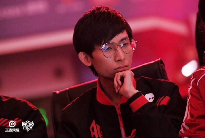 AG Menglei personally admits that he is about to retire, and he bluntly ...