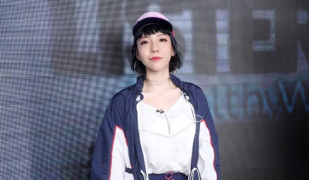 "Superstar" Wu Mo is worried about the dilemma: From a smash hit to ...