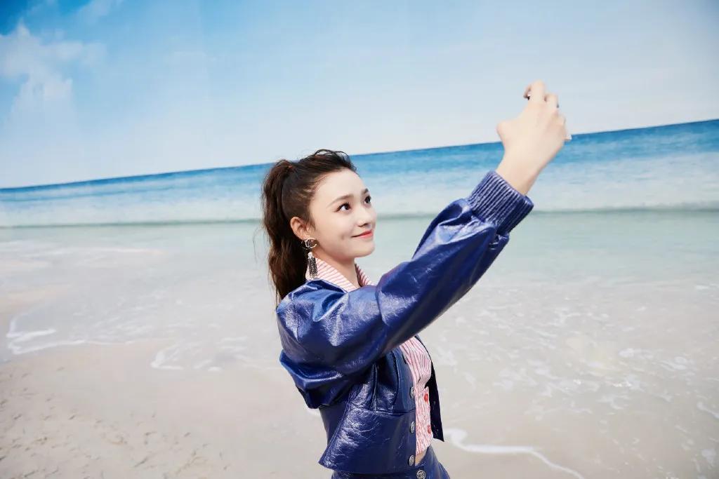 Little gossip, Huang Zitao, Wen Qi, Lin Yun, Song Qian - iNEWS