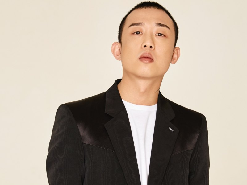 GAI Zhou Yan is coming to Zhengzhou!See you around the Universal Bar on ...