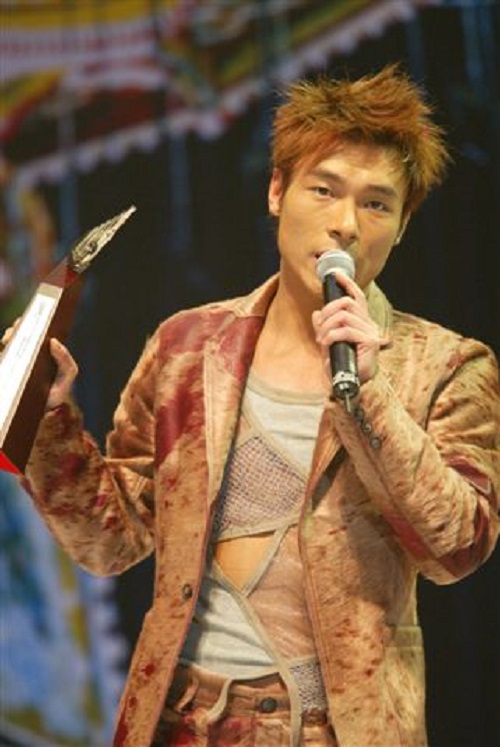 From "The Prince of Love Songs" to "Ripple", Xu Zhian's story is far ...