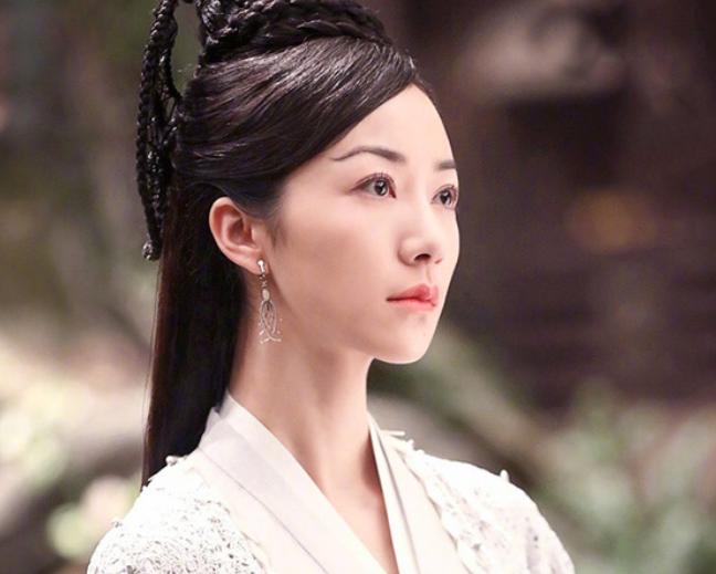 Han Xue's husband turned out to be him. It's not easy to hide his ...