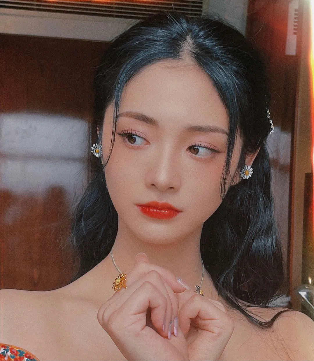 Little Gossip, Gong Jun, Cheng Xiao, Zhou Jieqiong, Tang Yan, Luo Jin ...