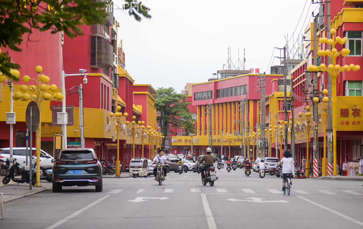 There are two red squares in the world. Russia's red square is well ...