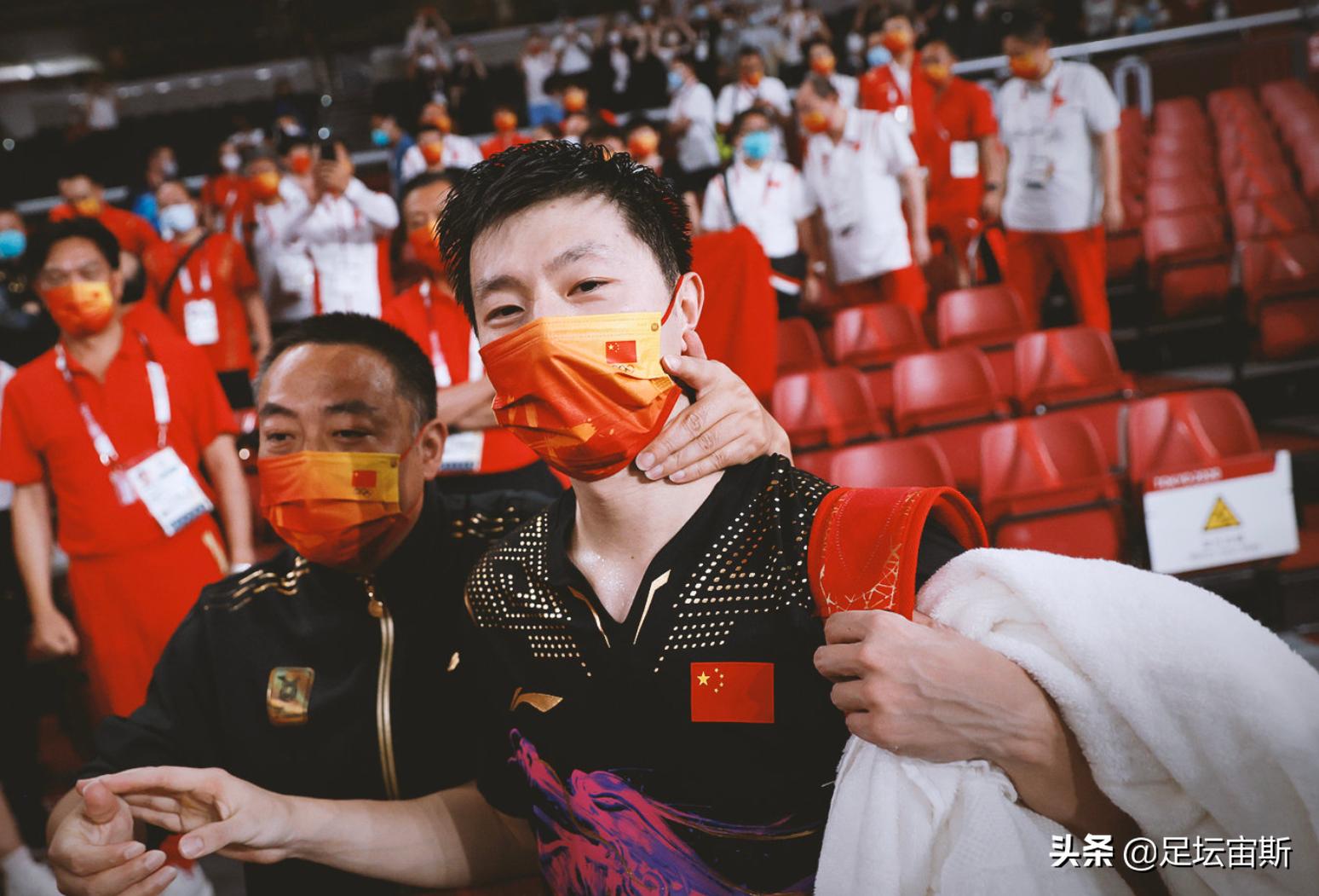 Guoping won the championship, Liu Guoliang's wife and daughter high ...