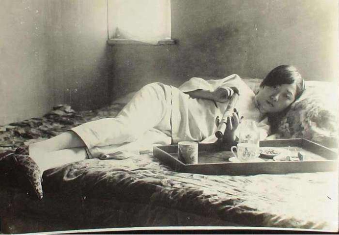 No one cares about Lu Xiaoman's tomb, and Lin Huiyin's tomb has many ...