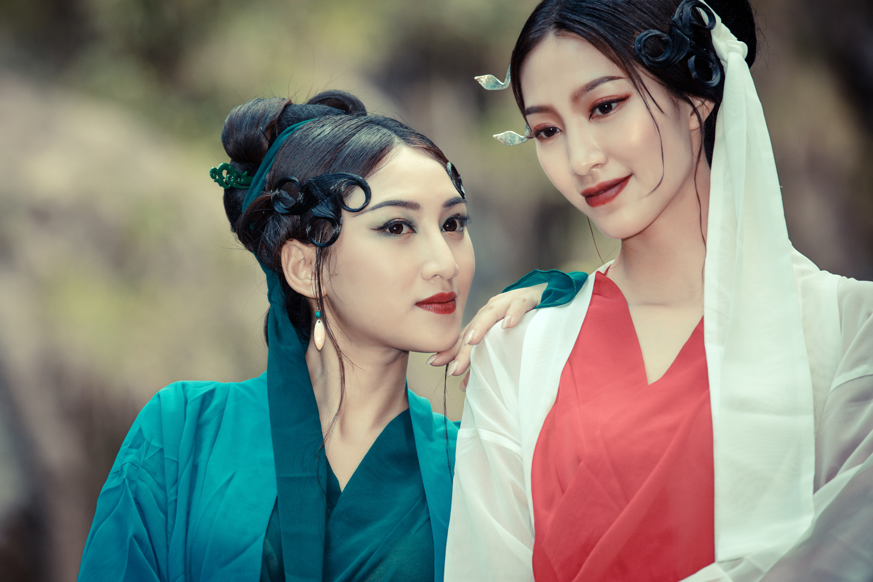 You do not know?Xiaoqing in the Legend of White Snake turned out to be ...