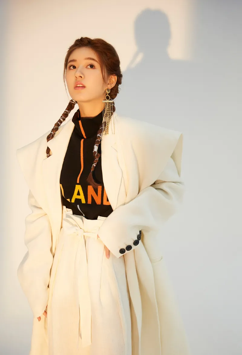 Little gossip, Huang Xiaoming ab, Chen Feiyu, Zhao Lusi, Lin Miaoke ...