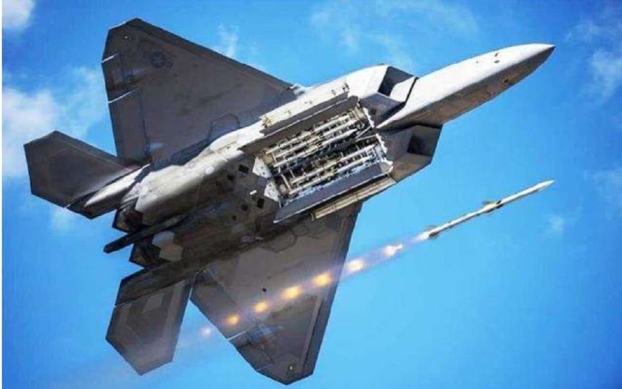 China might be interested in the Su-57 equipped with K-77M missiles ...