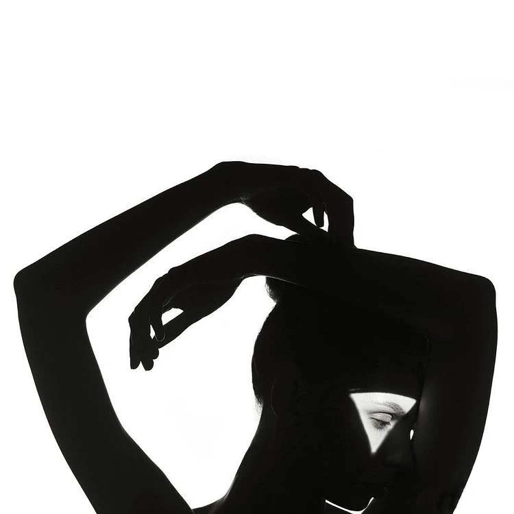 Simplicity and fashion-Russian photographer George Mayer's body ...