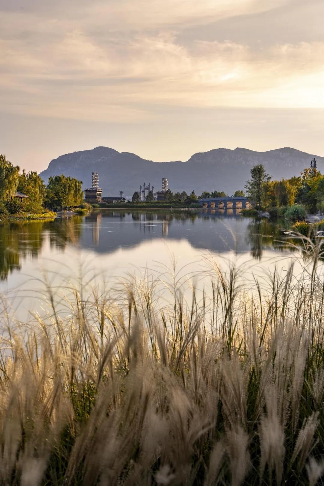 Grab the little tail of autumn and enjoy the most beautiful autumn ...